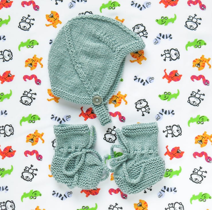 Oliver : Traditional Style Baby Matinee Set. - Folksy