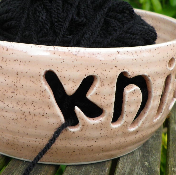 Knitting or crochet wool yarn bowl pot ceramics... - Folksy
