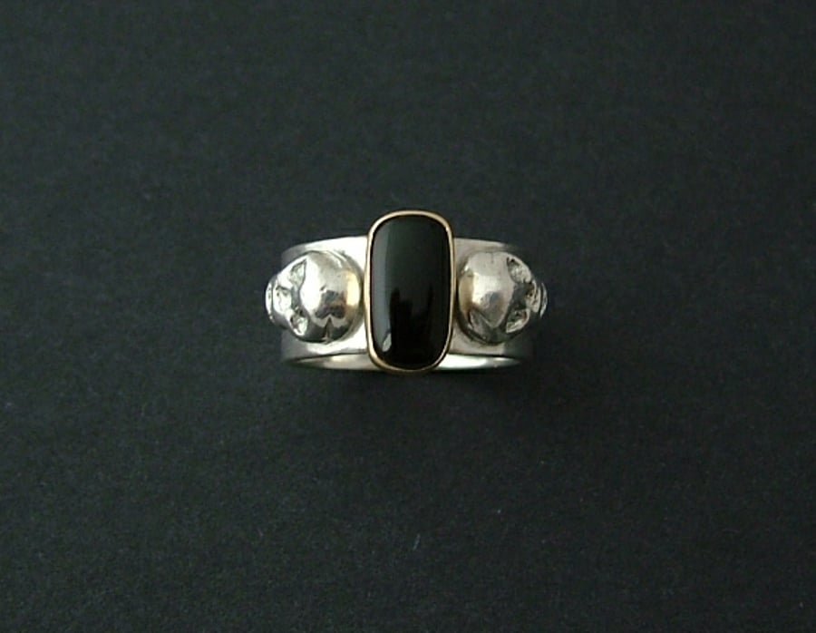 Sterling silver 18ct gold and Whitby Jet skull ... - Folksy