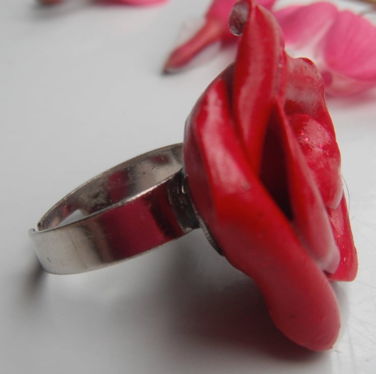 Large Glitter Red Fimo Rose Ring - Folksy