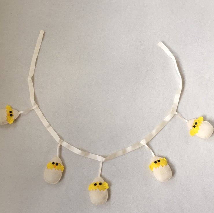 CHICK, Bunting, Easter, Spring, Decoration, Gar... - Folksy