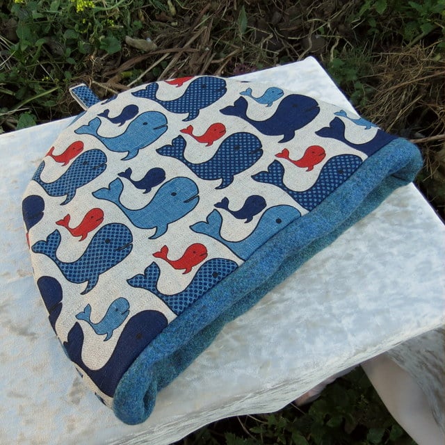 Tea Cosy. Whales. A tea cosy made to fit a 5-... - Folksy
