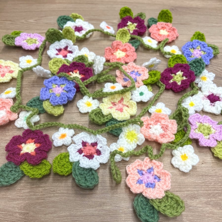 Springtime Flower Bunting, Crocheted, 2.2m (7’ ... - Folksy