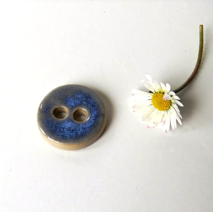 Light Blue Speckled 25mm Round shape Small - Folksy