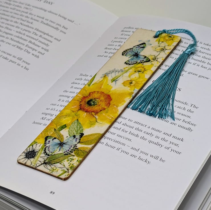 Butterfly bookmark, butterflies and daffodils, ... - Folksy