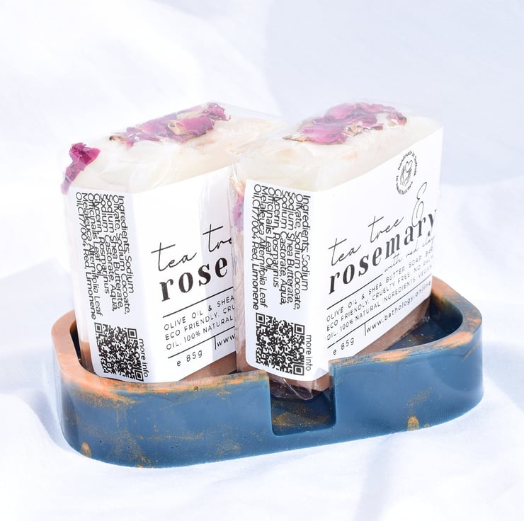 Handmade Epoxy Resin Self draining soap dish. N... - Folksy