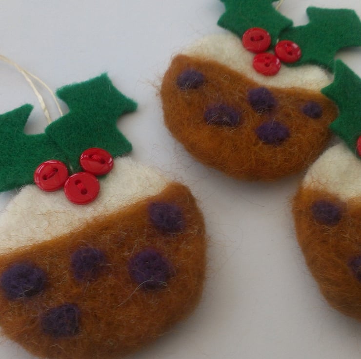 Needle Felted Christmas Pudding Decorations - Folksy