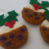 Needle Felted Christmas Pudding Decorations - Folksy