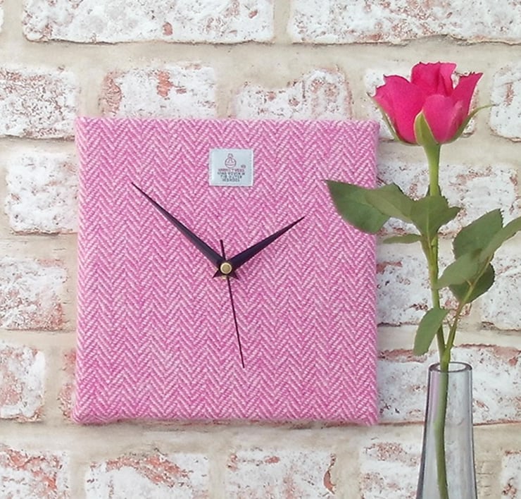 Harris Tweed clock pink and cream herringbone w... - Folksy