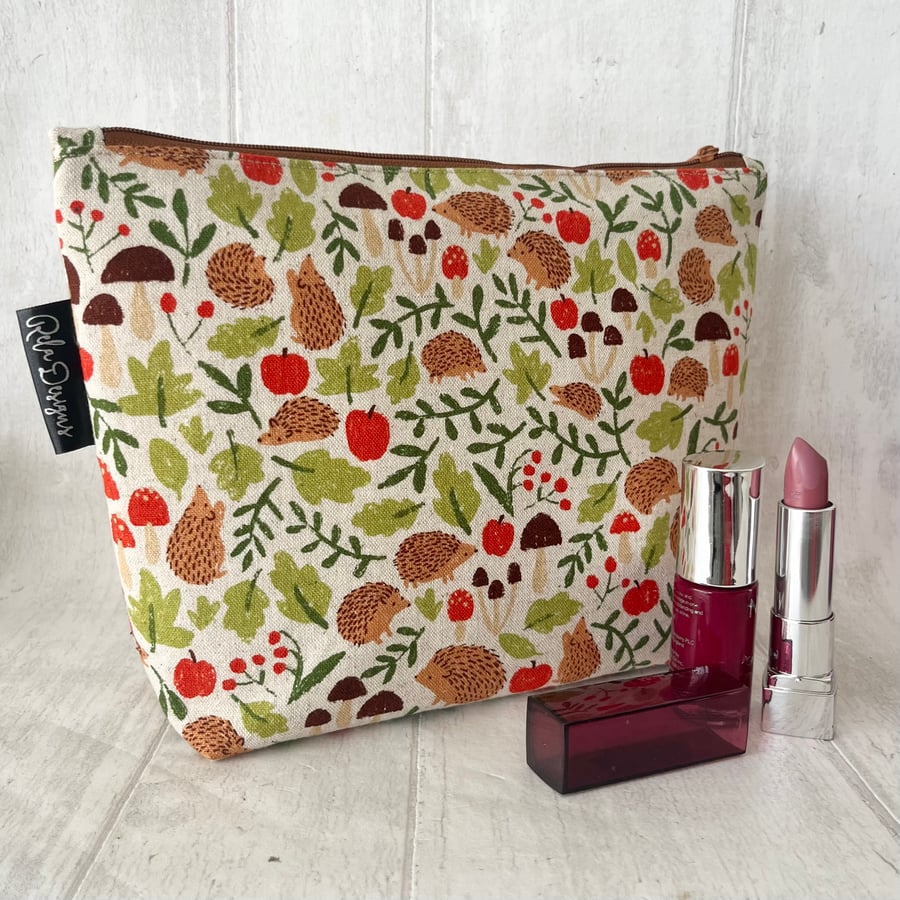 Makeup bags hedgehogs - Folksy