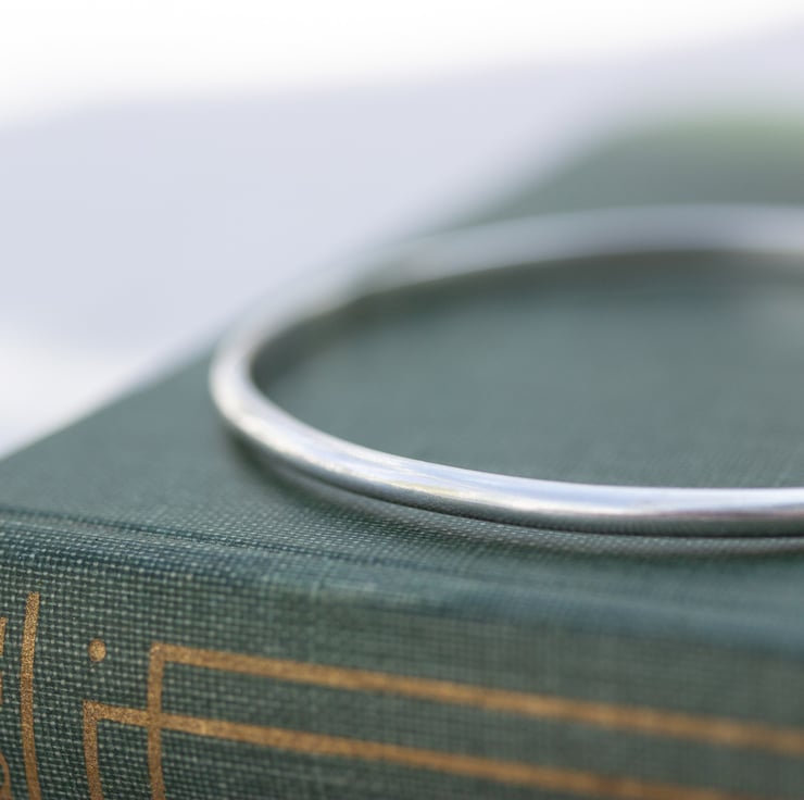 Sterling Silver Solid Slim Bangle, Hallmarked, ... - Folksy