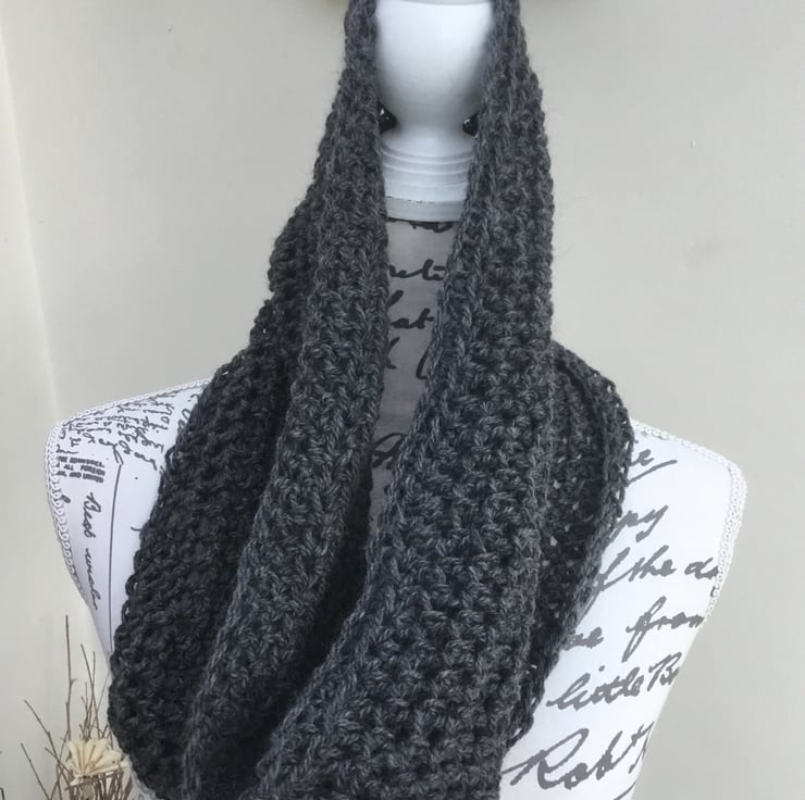 Chainmail! Crocheted Chunky Infinity Scarf in ... - Folksy