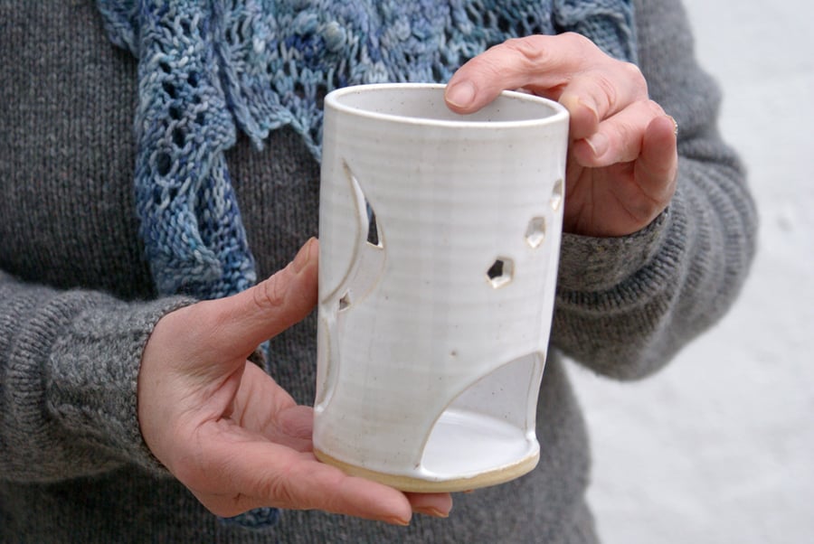 Hand cut star tea light candle holder - stonewa... - Folksy