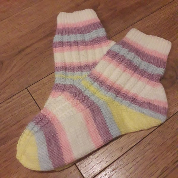 Pastel Cute Knit Socks Size 4 5 Folksy