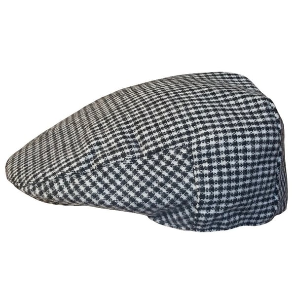 Men’s chequered flat cap - Folksy