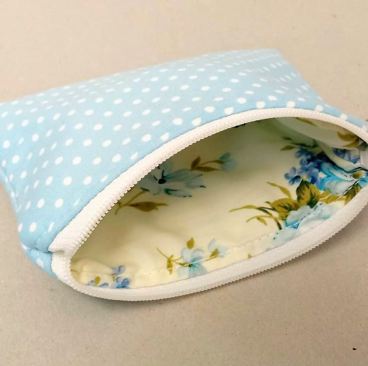 Blue coin purse with white spots - Folksy