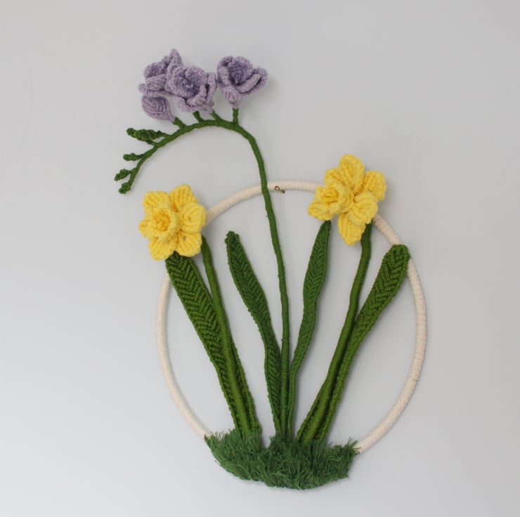 Macrame flower wall art - Folksy