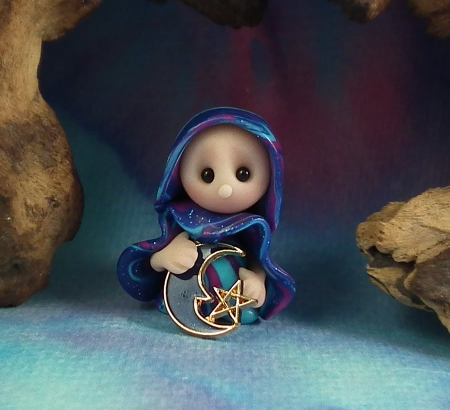 Tiny Astronomer Gnome 'Riley' 1.5" OOAK Sc... - Folksy