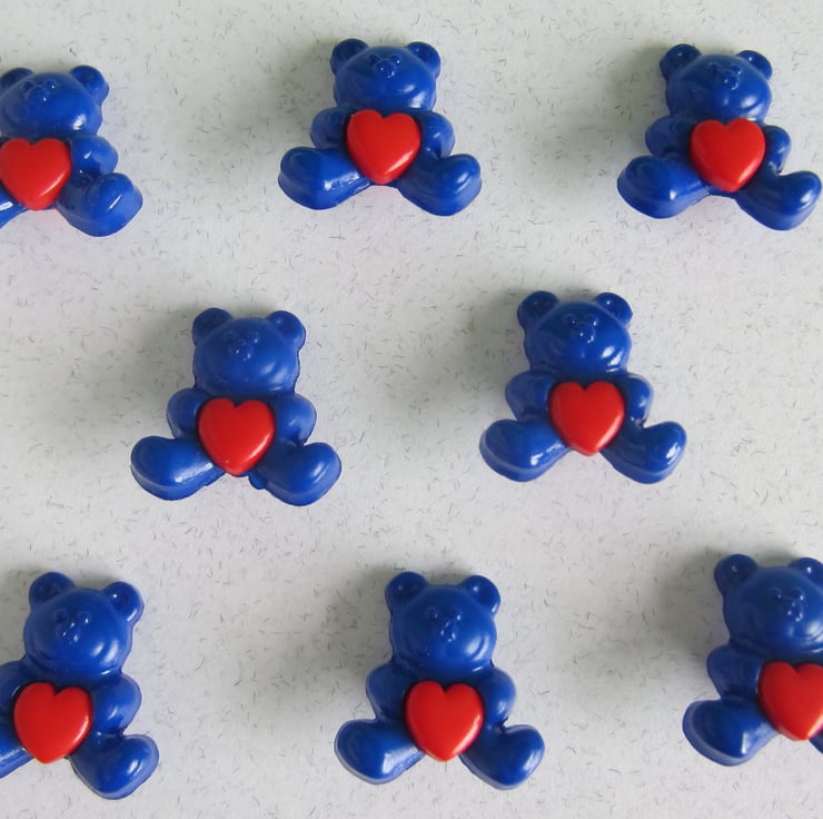 8 Blue Bear and Heart Buttons - Folksy