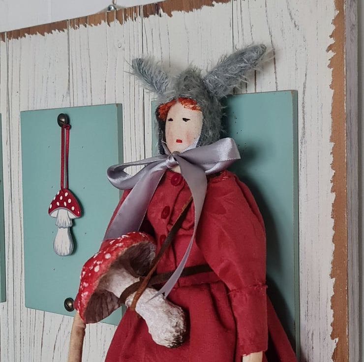 Pike the magic potion maker primitive folk text... - Folksy