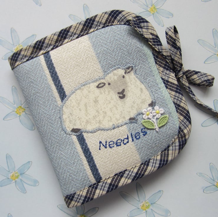 Sheep Needle Case - Folksy