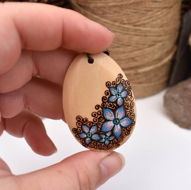 Forget me not Pyrography Pendant. Wood teardrop... - Folksy
