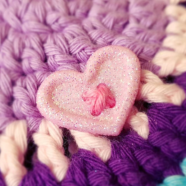 Pretty Pom Pom Purse - Folksy