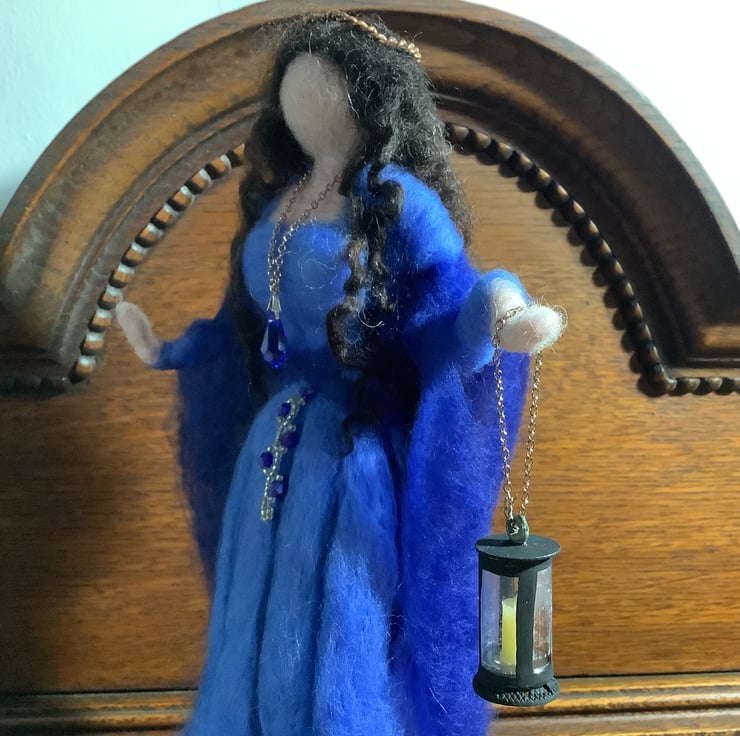 Needle Felted Medieval Lady - Mariana - Folksy