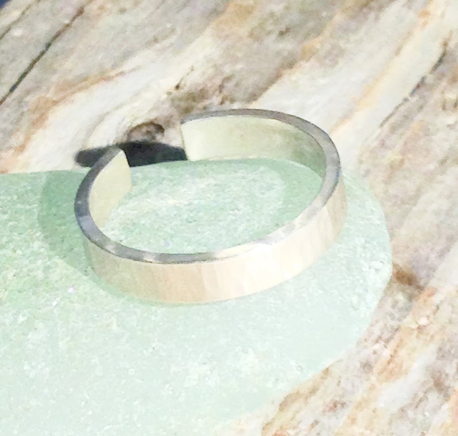 Handmade Sterling Silver Hammered Open Ring UK ... - Folksy