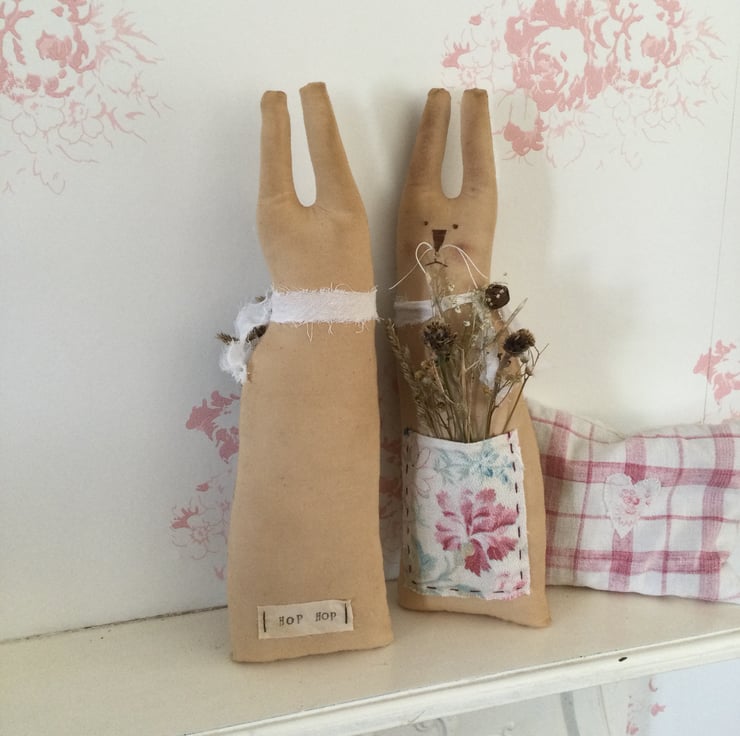 Rustic Primitive Bunny - Folksy