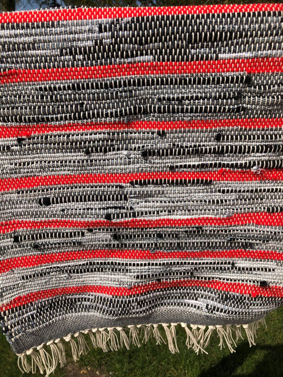 Handwoven Grey Black & Red Rag Rug - Folksy