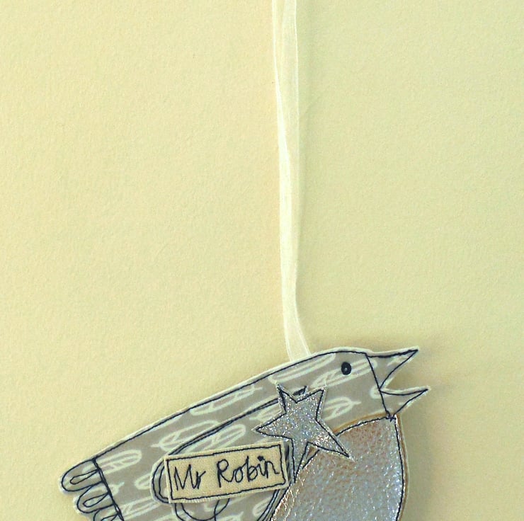 Birdie- Silver 'Mr Robin' - Folksy