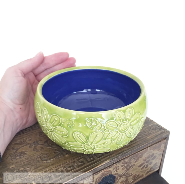 Green ceramic pot pottery bowl beautiful raised... - Folksy