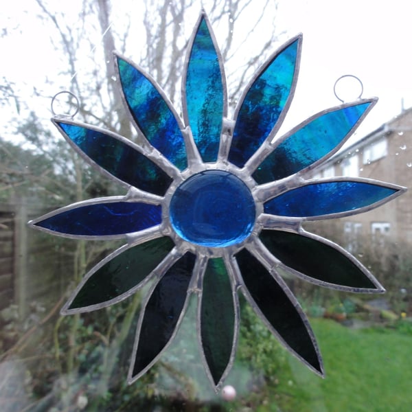 Stained Glass Daisy Suncatcher - Blue Green - Folksy