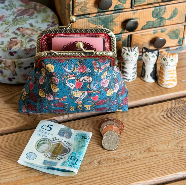 Coin purse made with beautiful vintage classic ... - Folksy