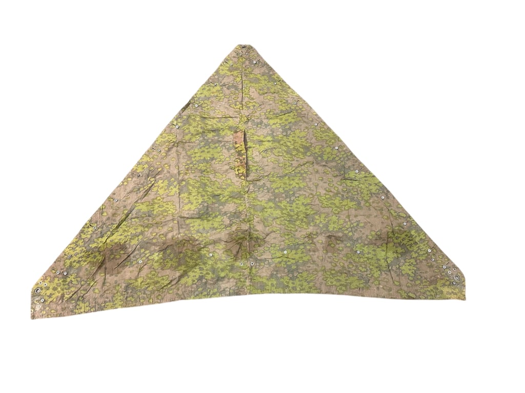 Basmilitaria | WWII German Waffen SS Zeltbahn Oak B pattern