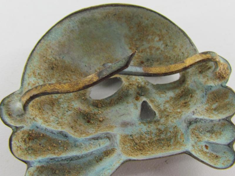 MV40-45 | Early SS Danziger Skull
