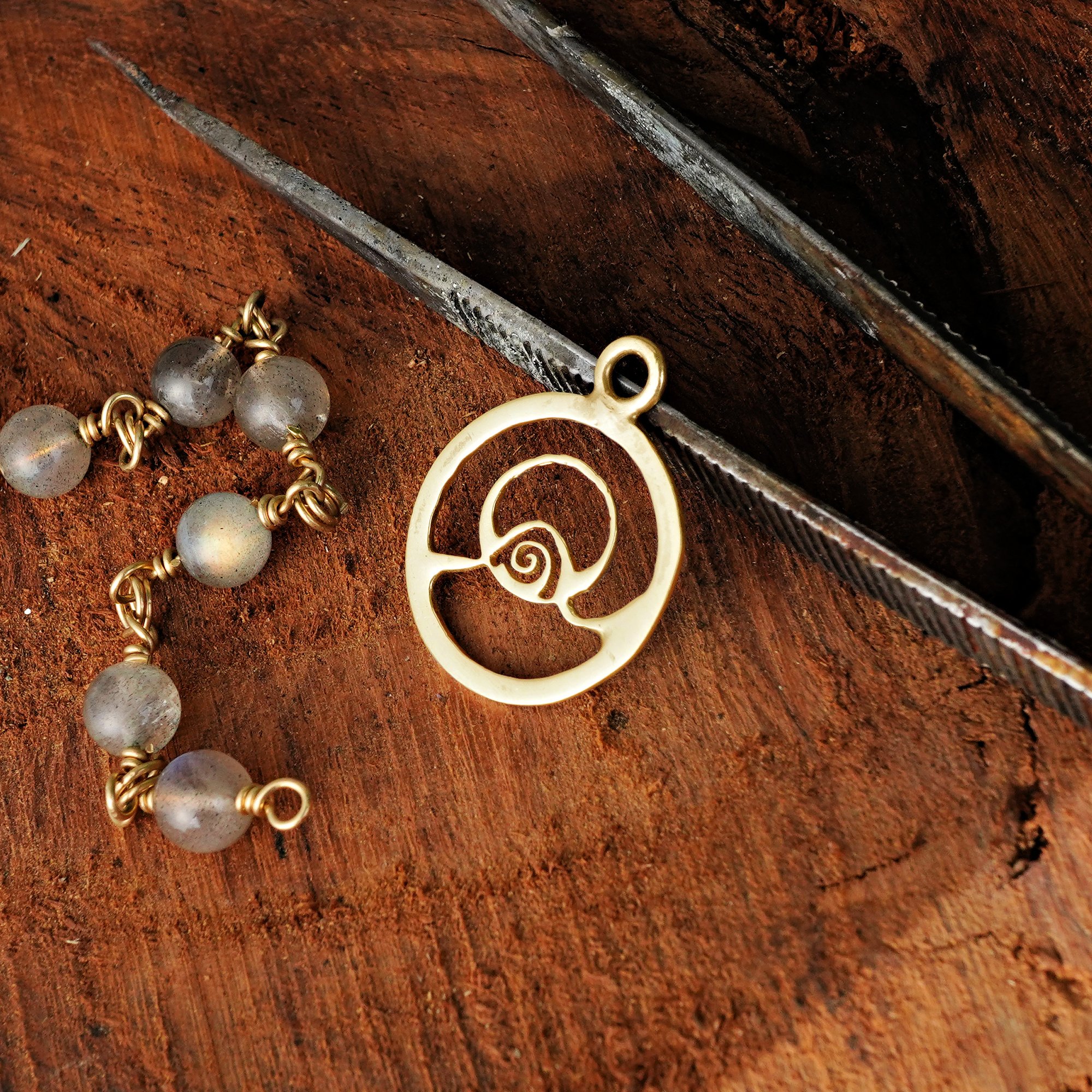 Abundance (SHEFA) Pendant Gold Small