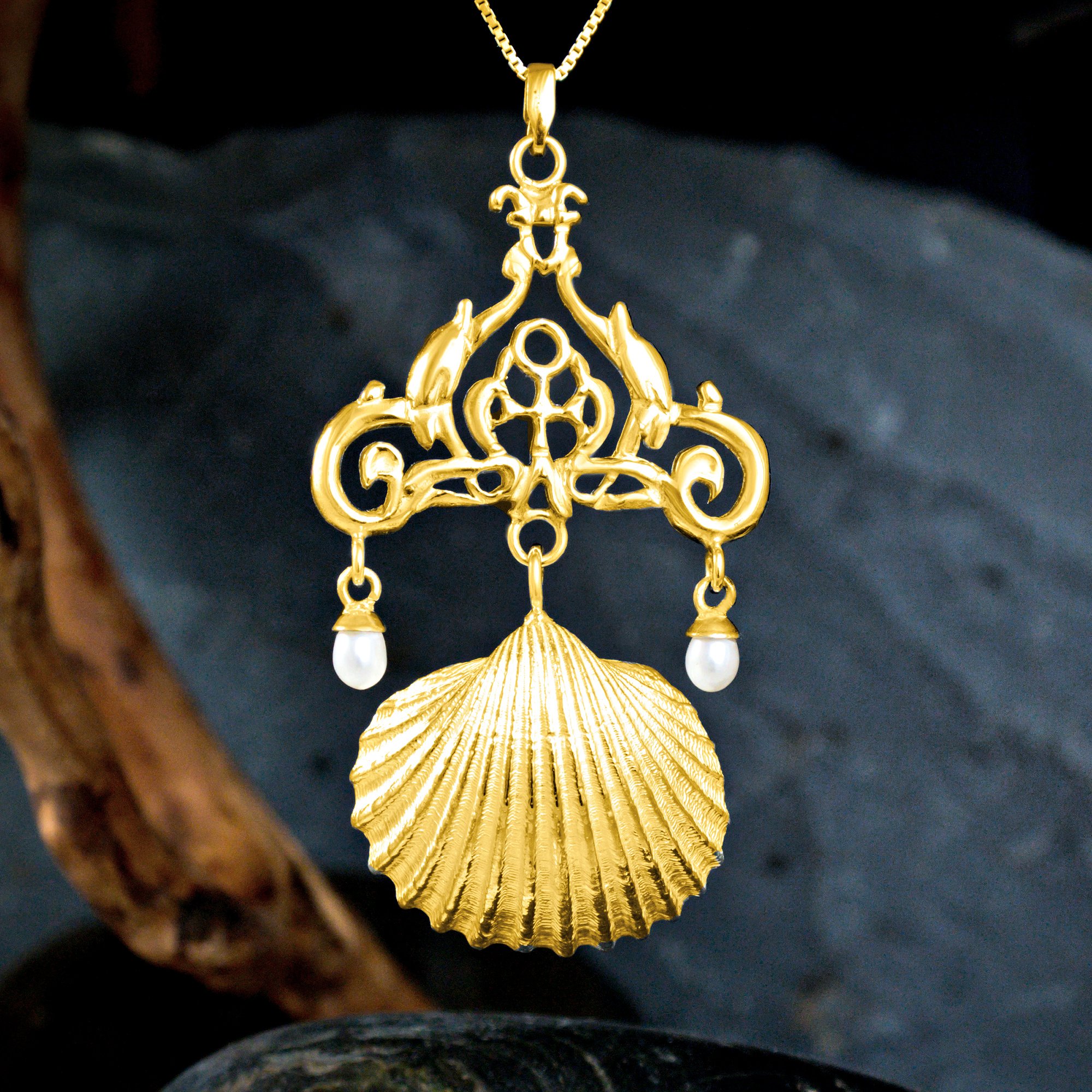 Venus Seashell Talisman Gold (*Limited Edition*)