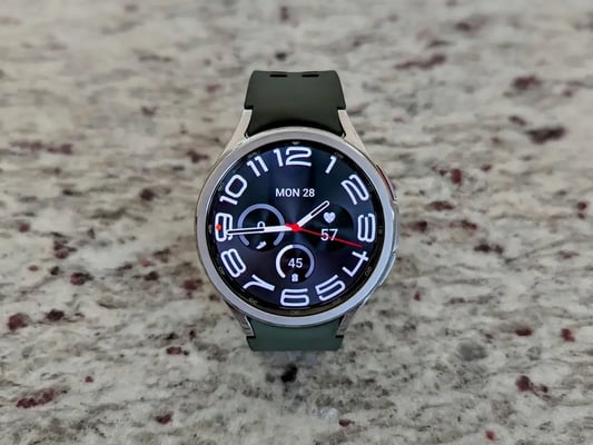Leading-edge smartwatches and wearable technologies for 2023 ...