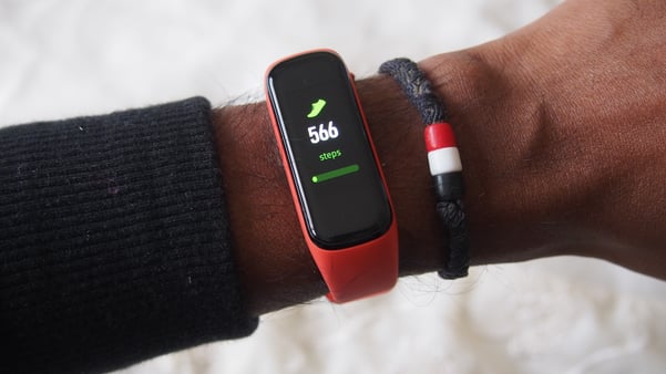 Upcoming Samsung Galaxy Fit 3 Smartwatch Surfaces in Leaked Images ...