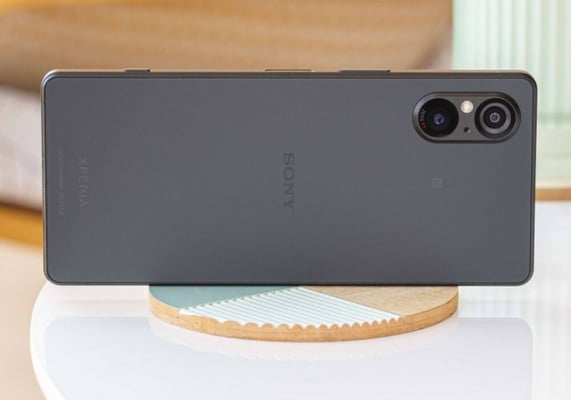 A Comprehensive Look at Sony Xperia 5 V: A Compact, High-End Smartphone ...