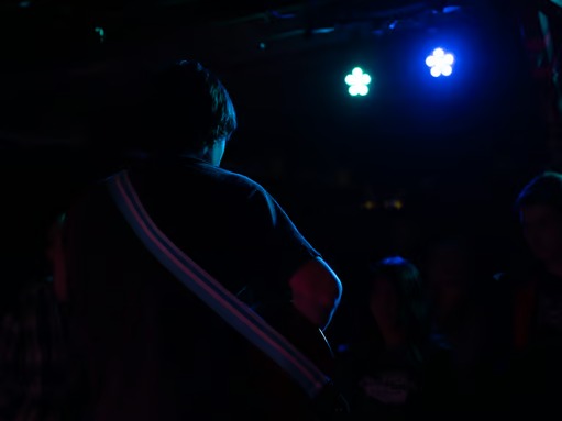 Private Guitar lessons with Forest Slater