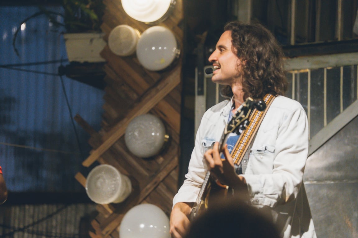 Rhythm Guitar for Accompaniment - Learn Guitar in Online Lessons with ...