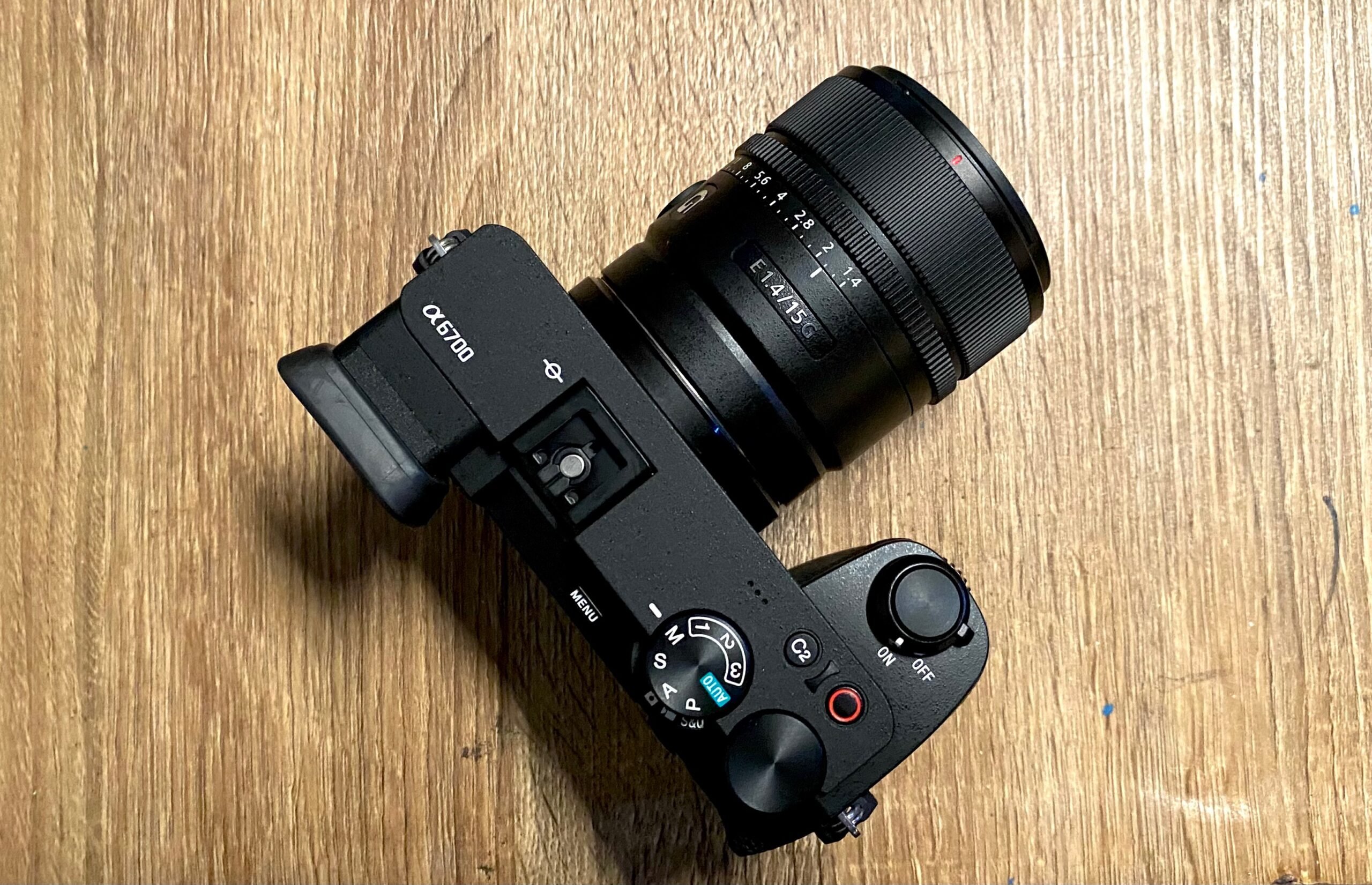 Sony Luncurkan Kamera APS-C Pertama yang Dibekali AI Processing Unit