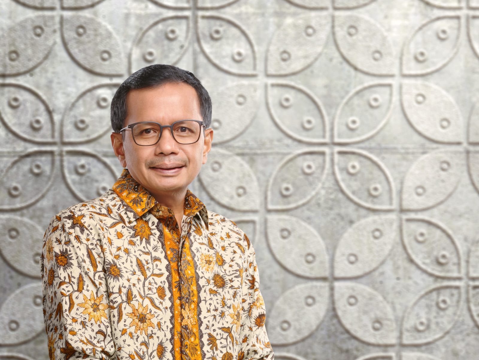 Donny Arsal Ungkap Pasar Semen RI Masih Menantang