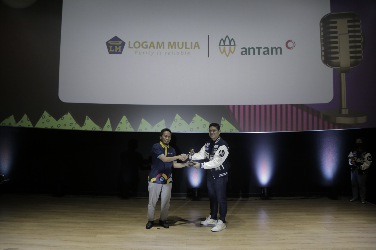 Upaya Antam Bidik Pasar Gen Z Tanpa Belanja Iklan