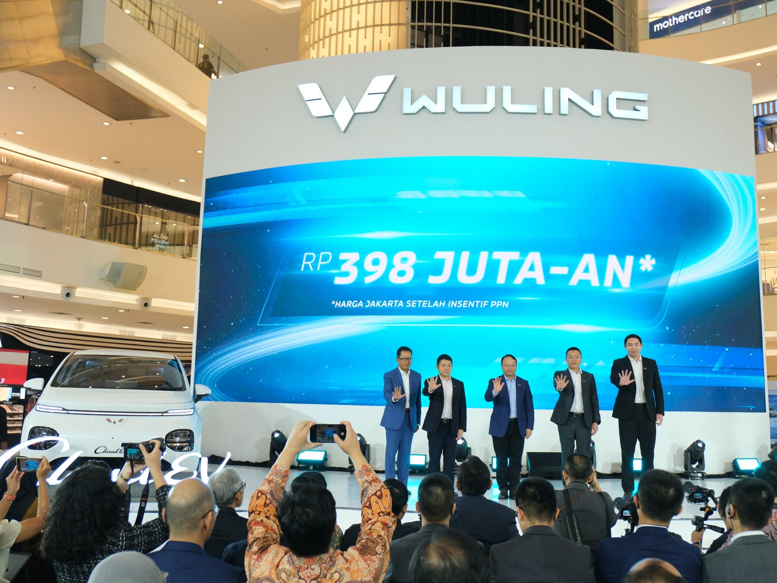 Tampil Lebih Mewah, Harga Wuling Cloud EV Dibanderol Rp 398 Juta