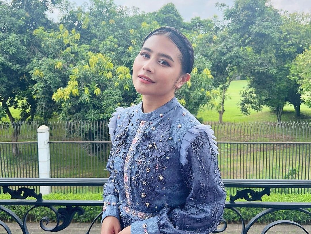 Perjalanan Prilly Latuconsina Membangun Brand Persona di Dunia Pendidikan