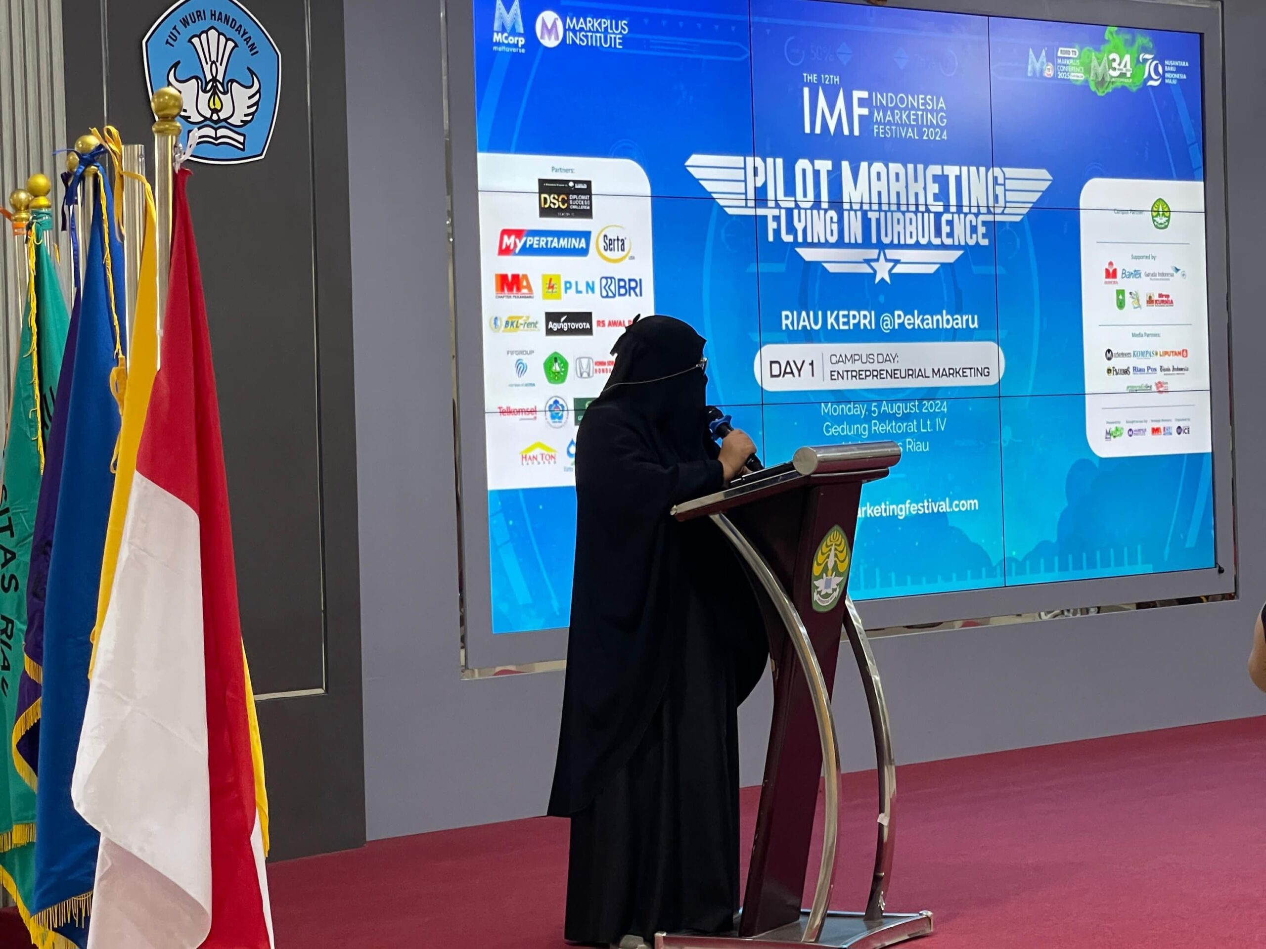 IMF 2024 Riau Kepri Campus Day Bekali Mahasiswa Konsep Entrepreneurial ...